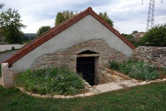 Lacrost — Wiki Mâcon Sud Bourgogne